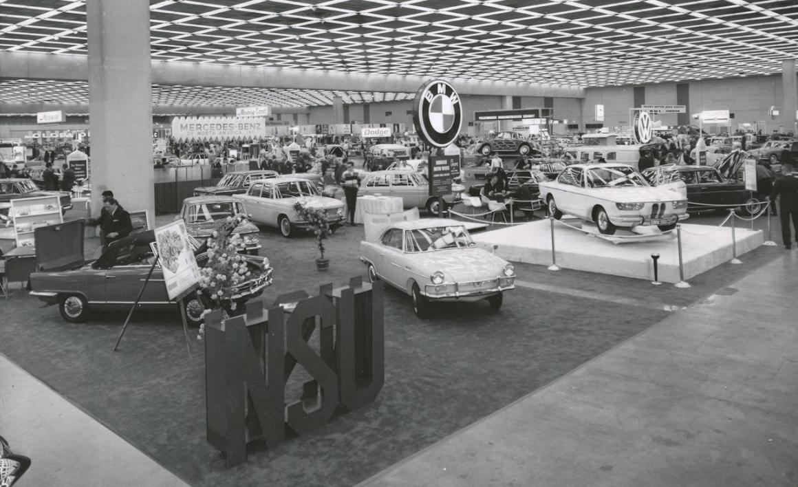 Detroit Auto Show: vintage photo archives | IEDEI